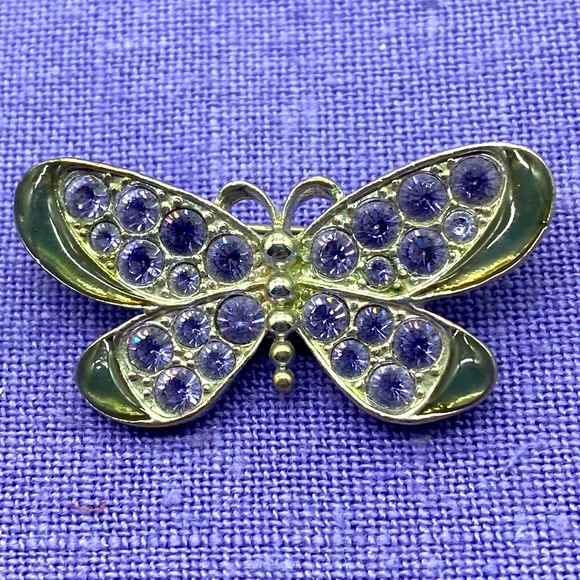 Avon | Jewelry | Vintage Avon Silver Tone Butterfly With Purple ...